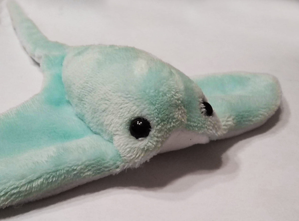 Manta Ray Plushie - Custom Colors – TheArtOfPraise